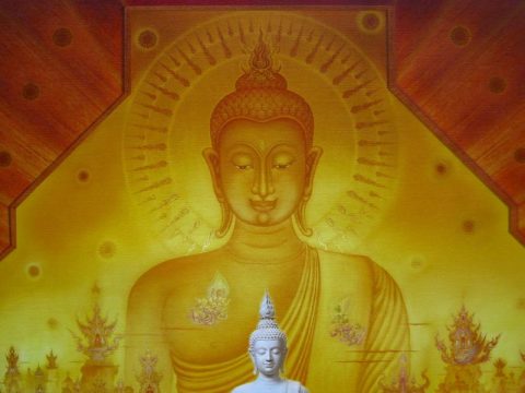 Wat Rong Khun: The Enigmatic Beauty of Chiangrai's White Temple